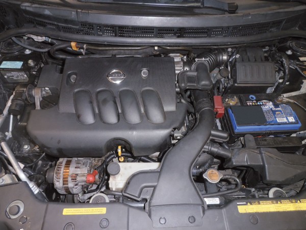 NISSAN TiiDA 1.8 16V 2008 com 60 mil km – Falha simples, teve um ...