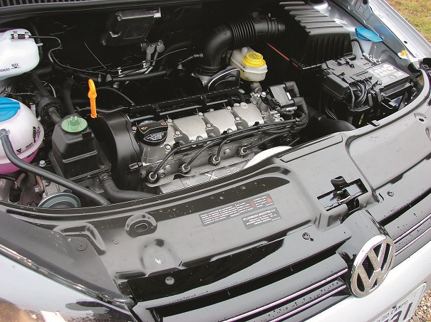 Volkswagen Spacefox morrendo após esquentar - Oficina Brasil | Direto ...