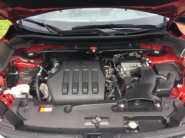 Com motor inédito, Eclipse Cross chega para completar a gama de SUVs da ...